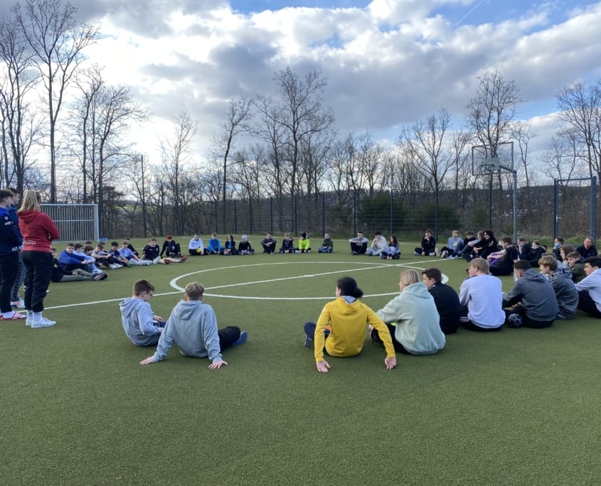 HUMMEL Handballcamps 2024 - Handball-Feriencamps