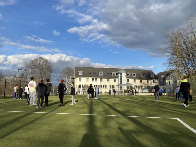 HUMMEL Handballcamps 2025 - Handball-Feriencamps