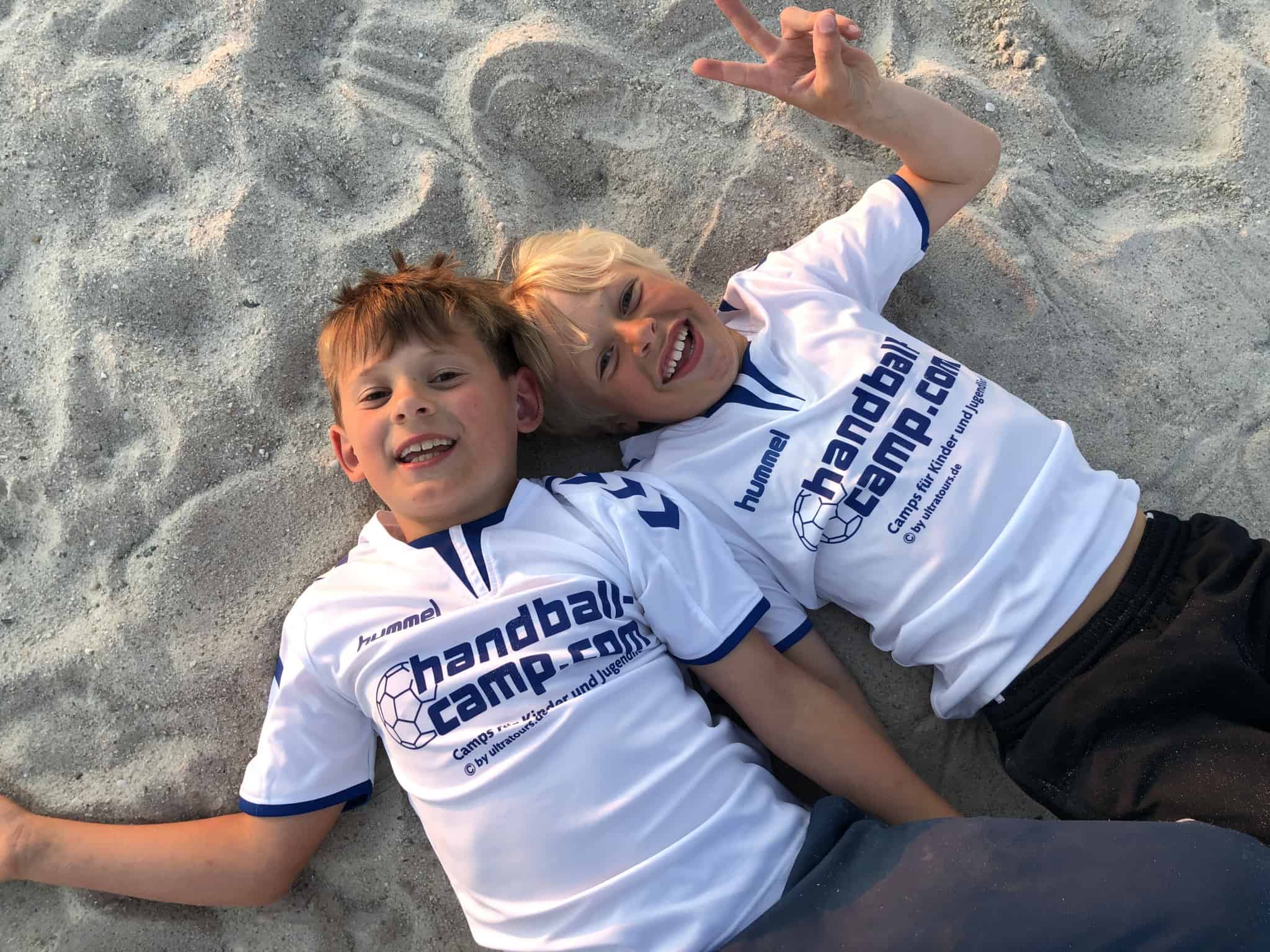 HUMMEL Handballcamps 2026 - Handball-Feriencamps